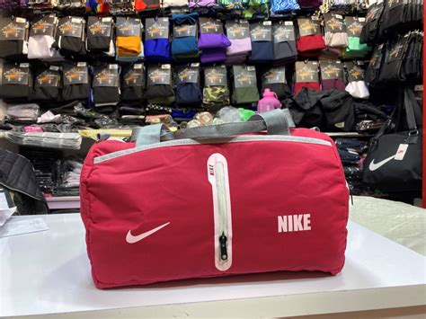 ساک ورزشی نایک