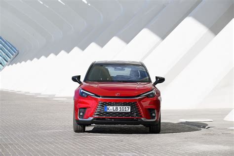 Lexus Lbx Pierwsza Jazda Walencja Maciek Pertyn Pertyński