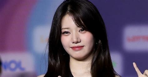 [et포토] 베이비몬스터 로라 청순하거나 청량