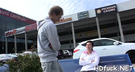 Great Python Sucking Skills Of Russian Bimbo Eporner