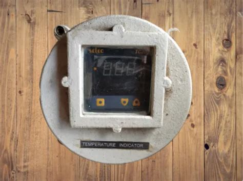 SELEC TC TEMPERATURE CONTROLLER INDICATOR At Rs Unit Temperature Indicators In