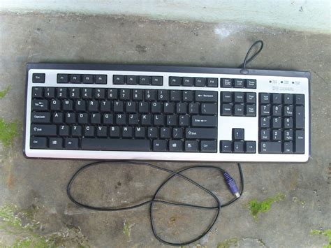 Sejarah Keyboard Komputer Fungsi Keyboard Dan Sejarahnya