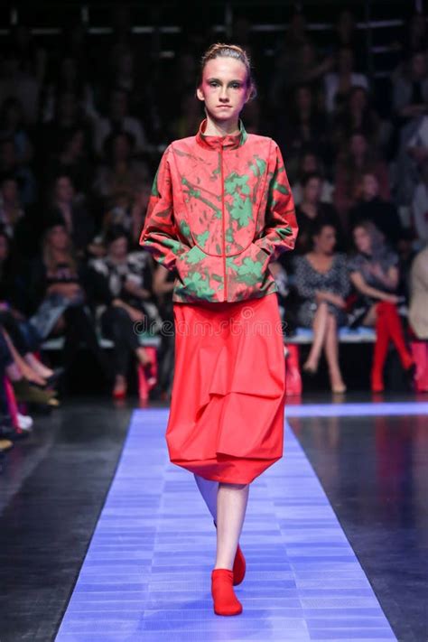 Collection De Mode De Branka Donassy Photographie éditorial Image Du