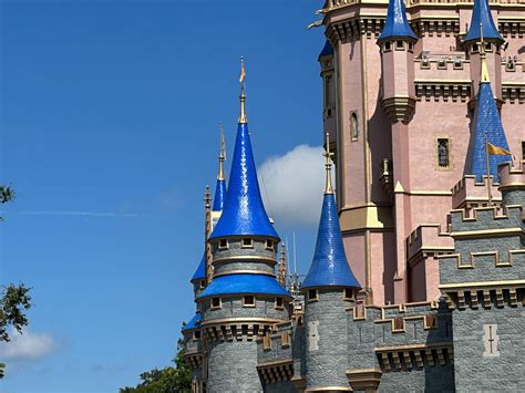 Progress At Magic Kingdom As Construction Walls Come Down Behind Cinderella Castle Mickeyblog Com