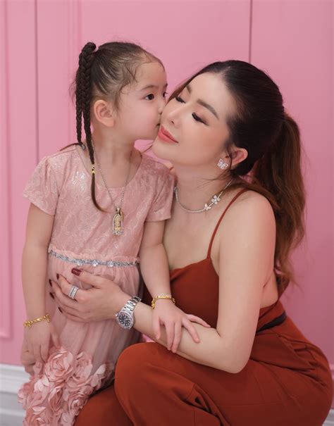 មុី ព្រះនាងតូច មុី ព្រះនាងតូច Added A New Photo — At