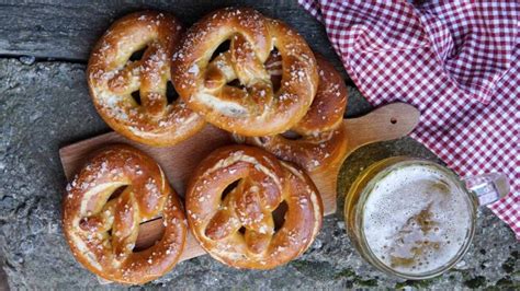 Bretzel La Ricetta Migliore E Facile Per Farli In Casa Davide Zambelli