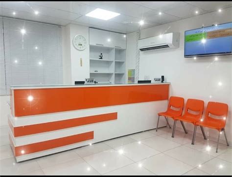 آزمایشگاه تشخیص طبی شریف در بندرعباس