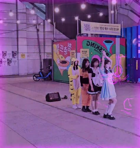 제로투 실제로 제로투 댄스를 하지는 않으셨어요~ 실제 댄스는 긴 영상에서요 Youtube