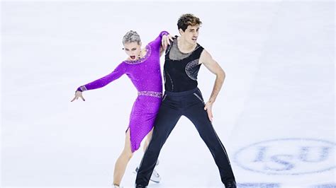 Финал Гран при по фигурному катанию 2022 Взрослые итоги второго дня Сакамото лидирует после