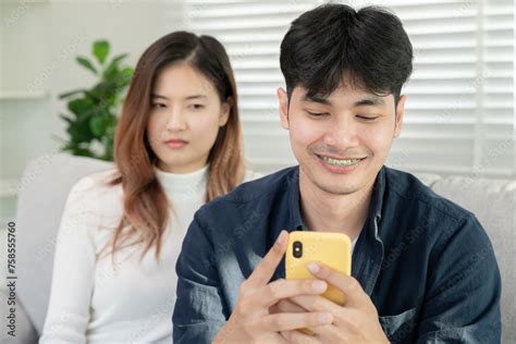 Double Dating Cheat On Somebody To Have A Fling Bit On The Side