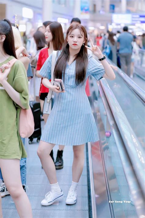Pin By Sakuwee On Yuqi W Korean Fashion Fashion Shirt Dress