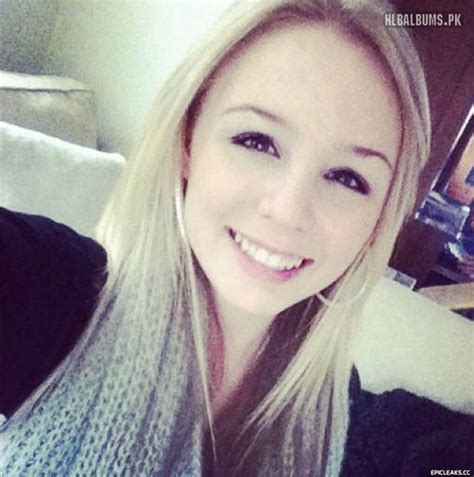 Athena Bannedselfies