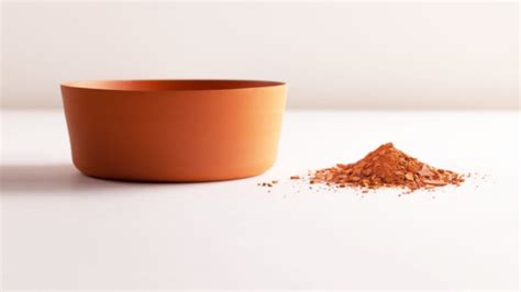 Design 設計短評——無縫轉換遊戲與真實、日常陶土是減塑的解方？日式和服的啟發