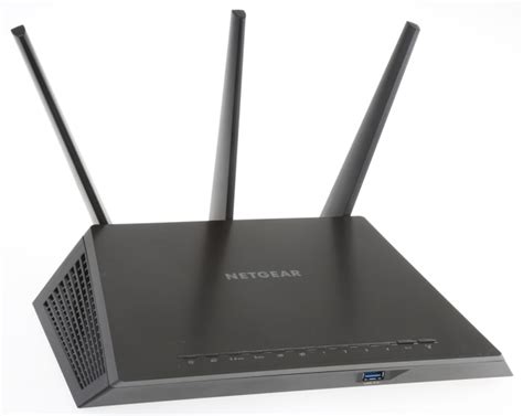 R7000 100UKS Netgear Netgear Nighthawk R7000 AC1900 WiFi Router 820 0321 RS Components