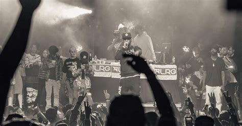 3 Steps To Distance Yourself From A Parasocial Relationship