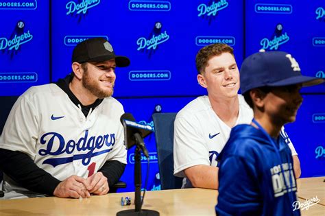 no the dodgers didn t fix their new jersey script break unfortunately