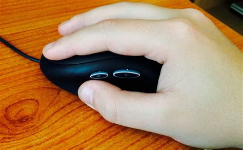 Logitech G400 Mouse Teknoseyir