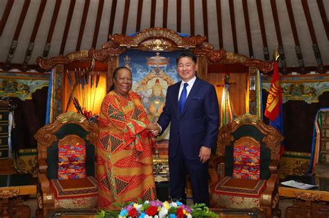 Ерөнхийлөгч У Хүрэлсүх ӨАБНУ Индонезийн Гадаад хэргийн сайд нарыг хүлээн авч уулзав Hunnu Mn