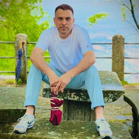 Khan Samir Samirkhankhansamir30 • Threads Say More