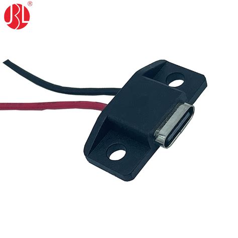 Usb 20c F 01e175 2p L Screw Lock Panel Mount Usb Type C Extension Cable