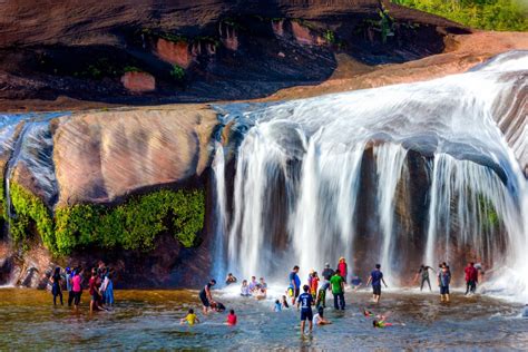 ดินแดนมหัศจรรย์ Unseen Thailand “น้ำตกถ้ำพระ” จังหวัดบึงกาฬ