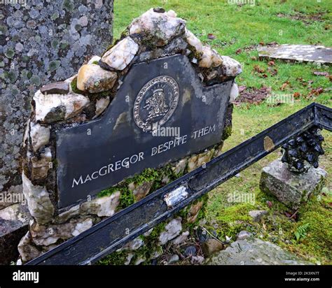 Grave And Last Resting Place Of Rob Roy Robert Roy Macgregor Balquhidder Perthshire Scotland
