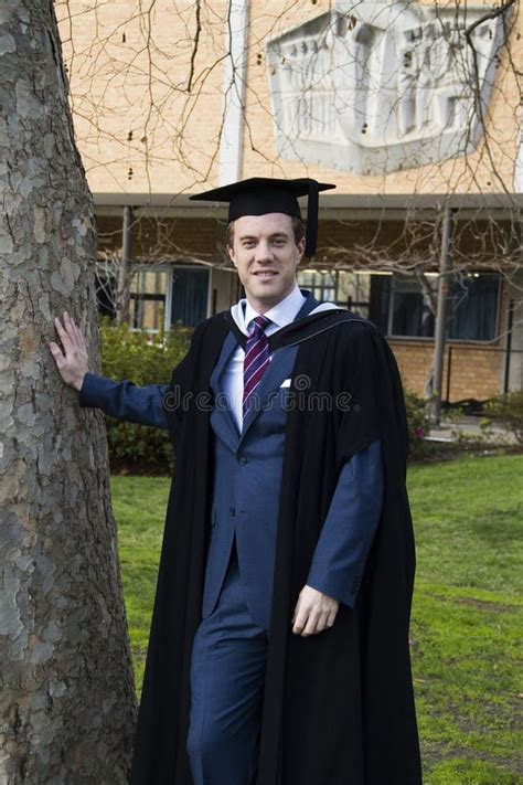 детеныши человека градации мантии Стоковое Фото изображение насчитывающей портрет