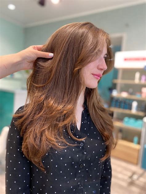 Стрижки для длинных волос Стрижка длинными слоями Стрижка Конский хвост причёска