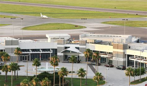 PIE 5 Things We Love About St Pete Clearwater International Airport Stuck At The Airport
