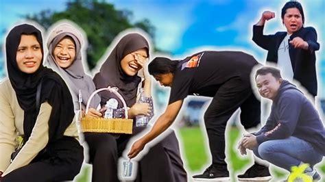 Prank Pengemis Ke Cewek Cantik Bareng Arunalif Ceweknya Sampe Ngambek