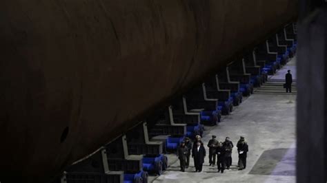 Північна Корея вперше показала атомний підводний човен Читайте на Ukr Net