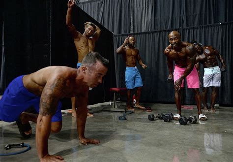 Photos Bodybuilders Show Their Strengths At Global Championships