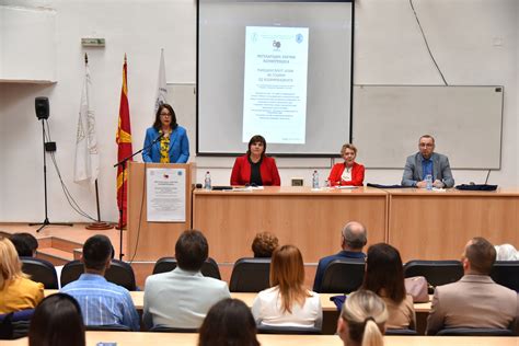 Филолошки Филолошки факултет „Блаже Конески“ Скопје