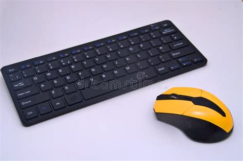 Monitor Keyboard And Mouse Stock Image Image Of Connection Screen