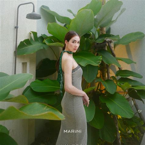 Cassie Line Shopping