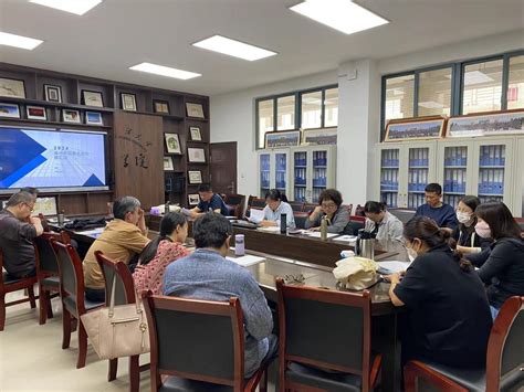 魏英老师在艺术学院硕导培训会上做专题汇报 西安外国语大学艺术学院