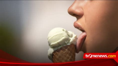 Khusus Pasutri Posisi Yang Bikin Paksu Dan Bunda Pasti Klimaks Saat Bercinta Di Dapur Pose