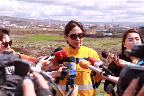 Төв цэвэрлэх байгууламжийн лагийг үнэргүйжүүлж халдваргүйжүүлэх ажил