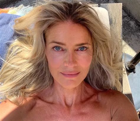 Aos 57 Musa Dos Anos 1990 Posa De Topless E Detalha Seu ‘superpoder