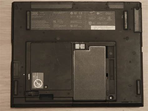 Ibm Thinkpad 600 Clous