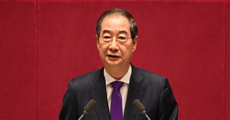 용산 ‘야당 피켓시위 등 우려 대통령 불참 정치적 부담에 극심한 혼선