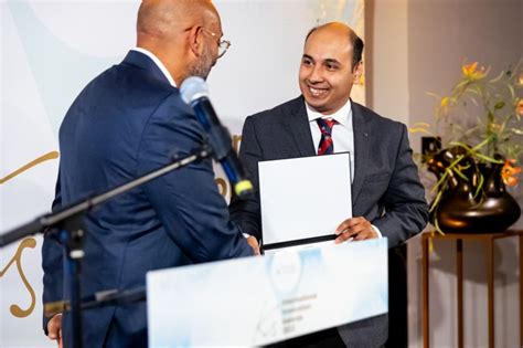 Vattikuti Foundation On Linkedin Roboticsainews Roboticseducation Roboticsurgeon