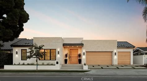 1918 Santiago Dr Newport Beach Ca 92660 ®