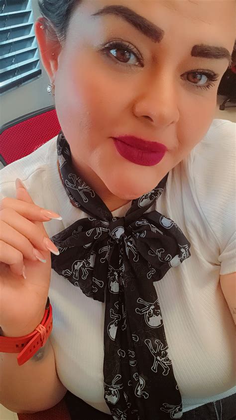 Hazel Baeza Hazelbaeza • Instagram Photos And Videos