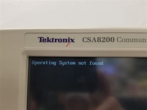 Tektronix Csa8200 Communications Signal Analyzer Signal Generators