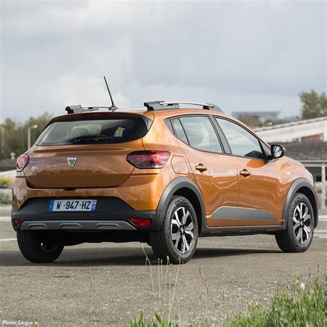 Новая генерация Renault Sandero представлена публике | TopCars.biz.ua