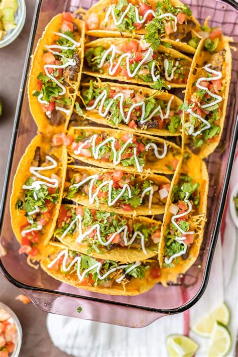 Oven Baked Steak And Eggs Breakfast Tacos The Cookie Rookie