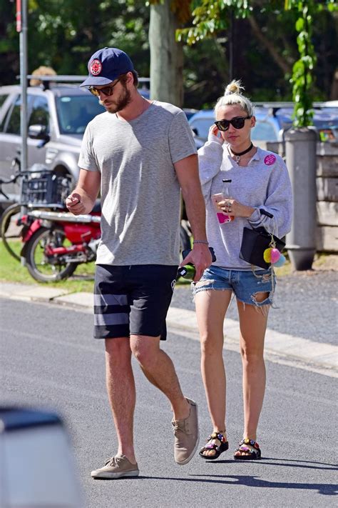 Celebrity Couples With A Major Height Difference Marie Claire