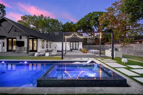 Meet Alex Tyler Principal Designer Shoutout Dfw