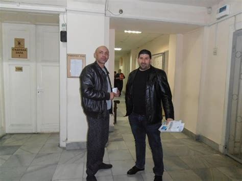 Пуснаха под домашен арест сводник грижел се за баба си